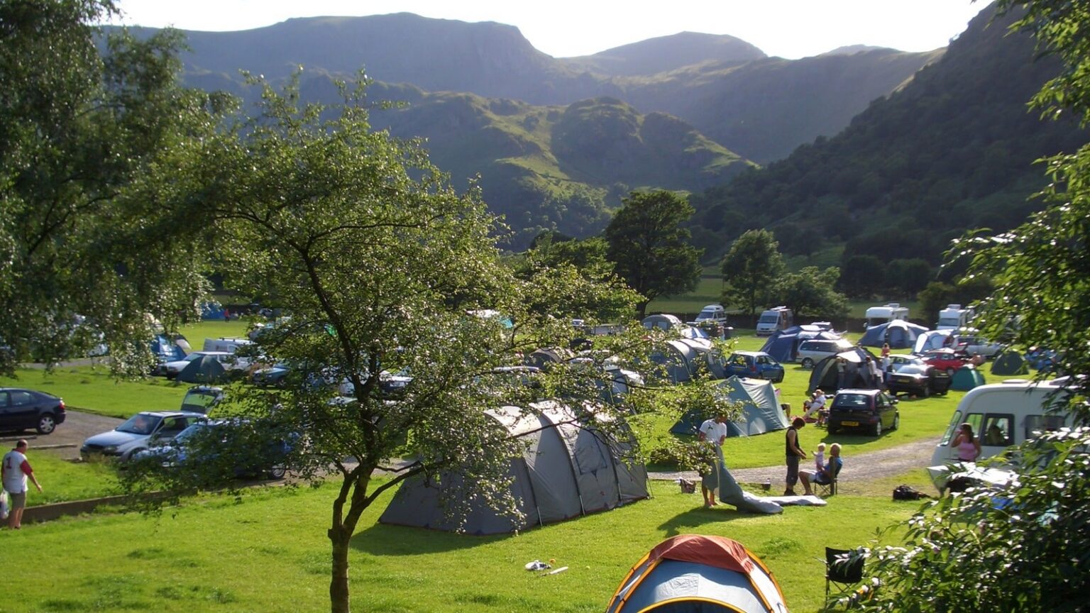 Camping Lake District - Sykeside Camping Park and Brotherswater Inn